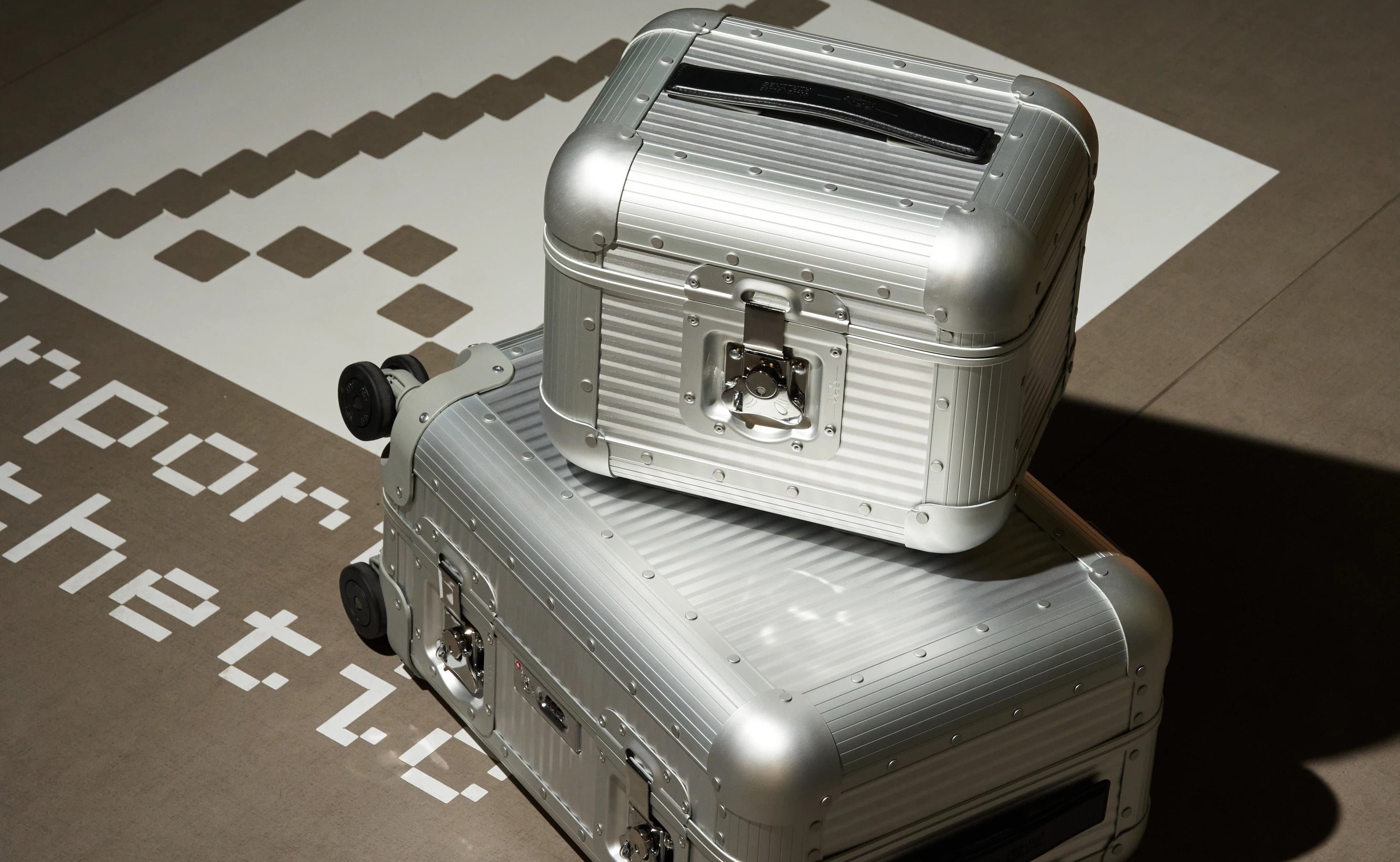 Bank Collection: Elegant Trolley | FPM Milano